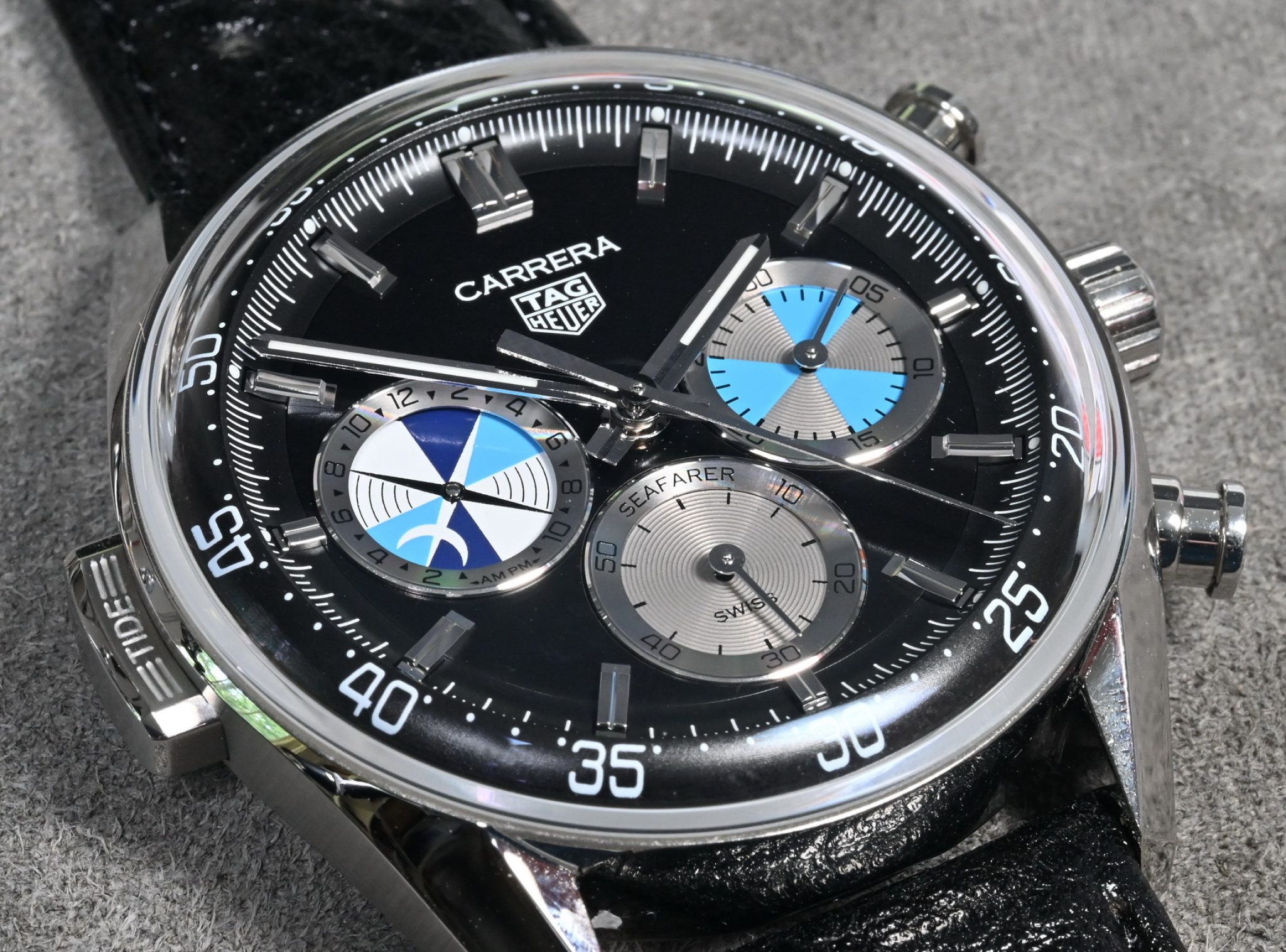 Introducing the TAG Heuer x Hodinkee Carrera Seafarer Chronograph | OnTheDash
